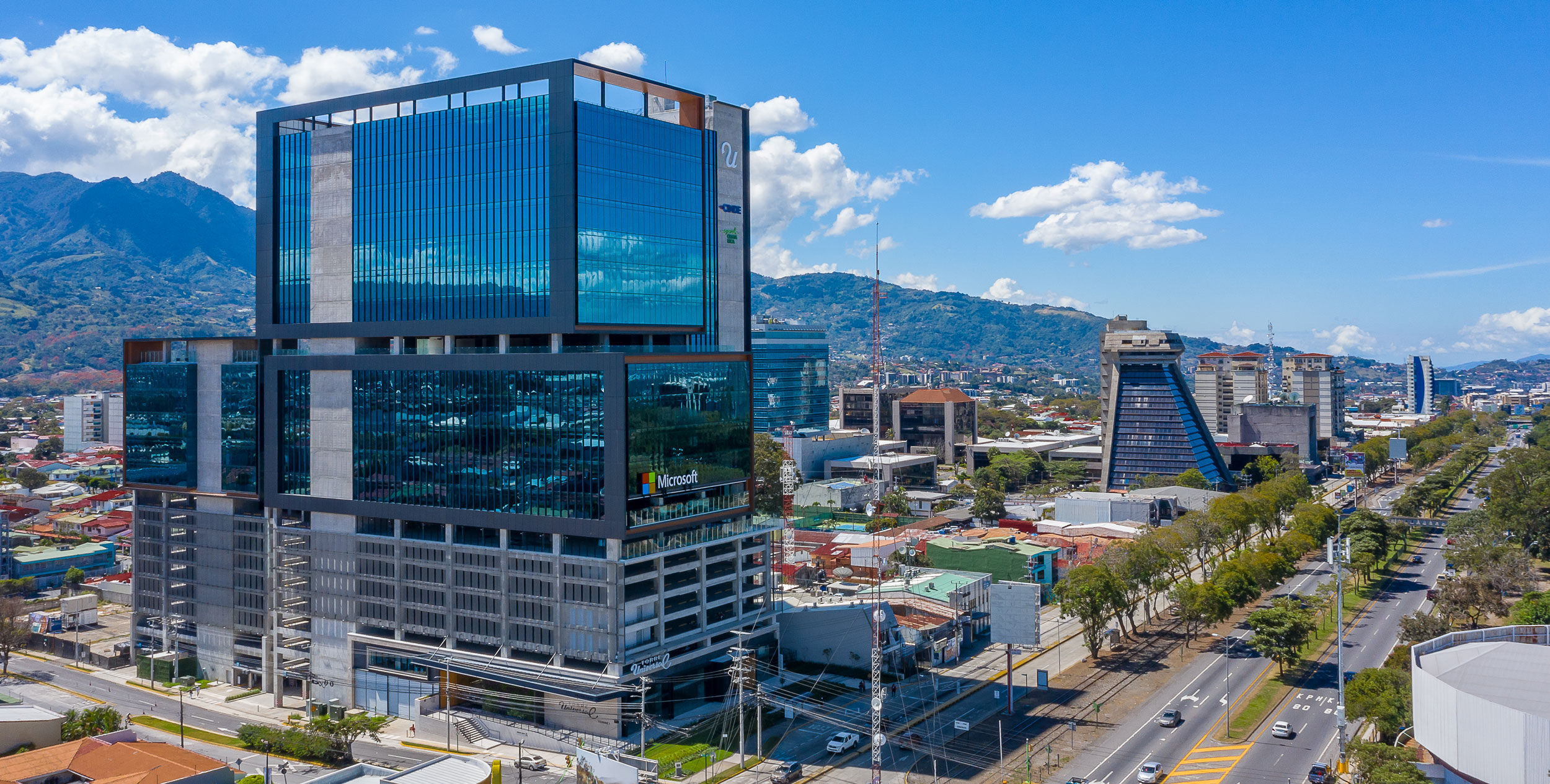 Torre Universal: Un proyecto creado con conciencia ambiental